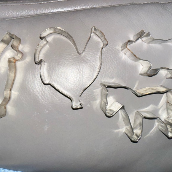 Kitchen | Vintage Metal Barn Animals Cookie Cutter Set | Poshmark
